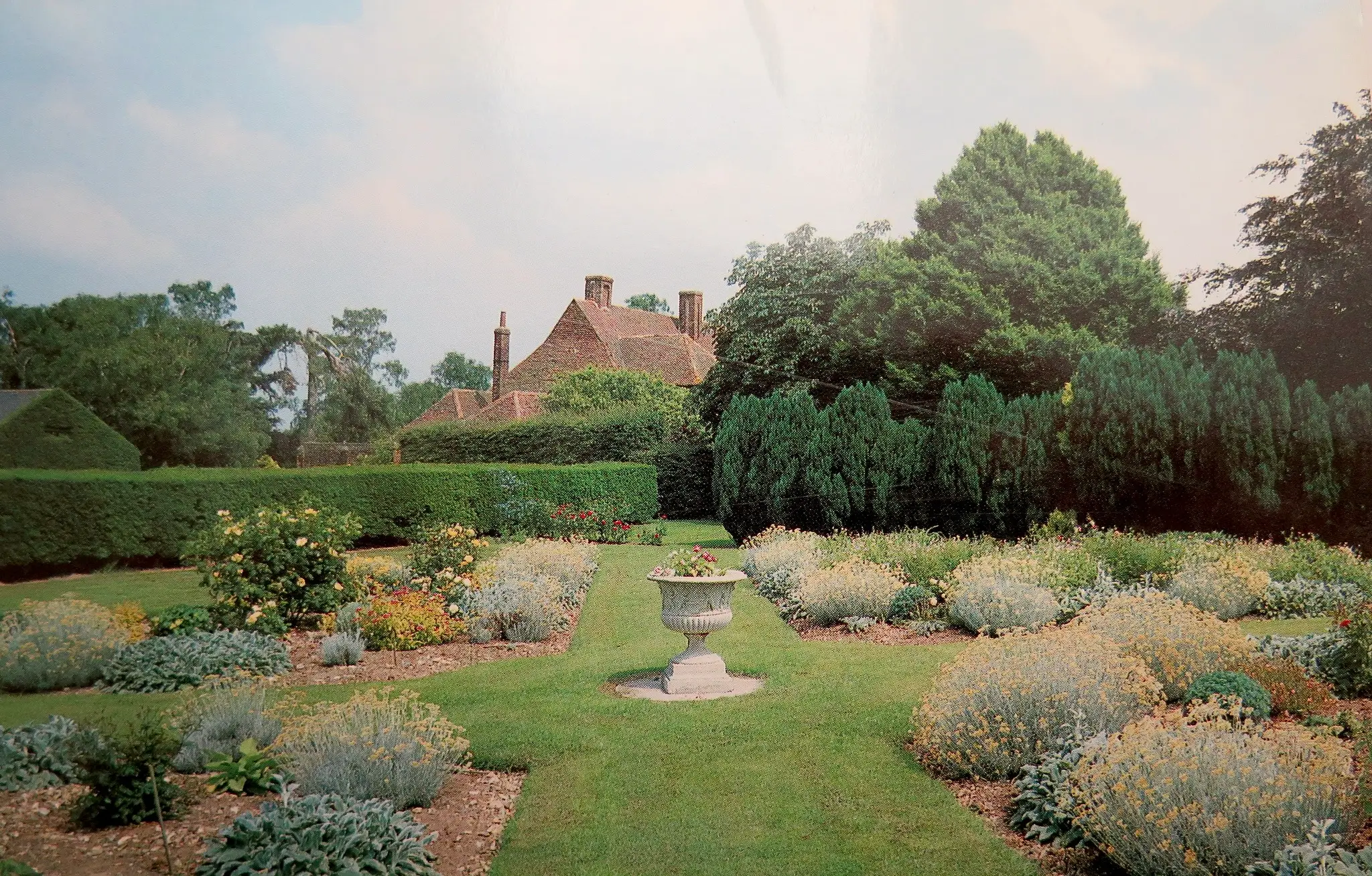 Listed L3080E South Ash Manor Gallery 1989 - Stansted History